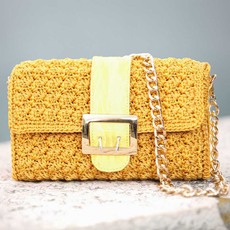 TUTORIAL POCHETTE GOLD - SWAN - Gomitolo.com